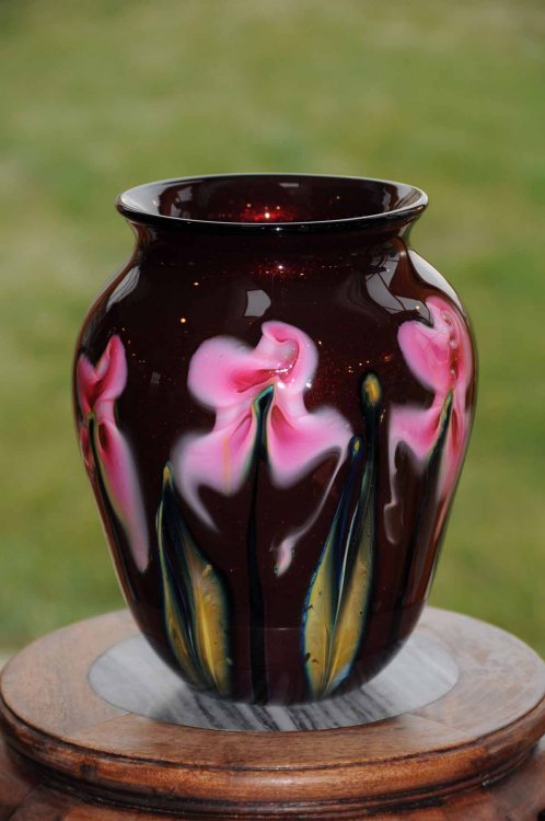 Lotton Art Glass Artists | Lotton Art Glass Gallery & Studios | Crete, IL